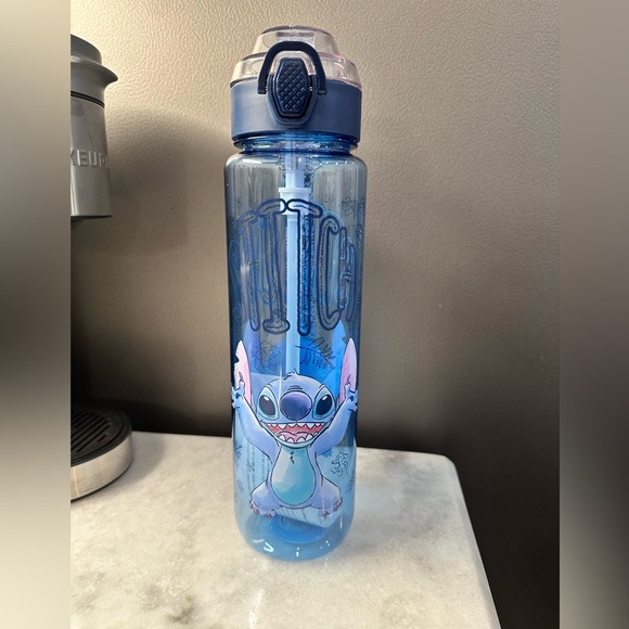 Disney | Dining | Disney Stitch 33 Oz Water Bottle With Strap Handle ...